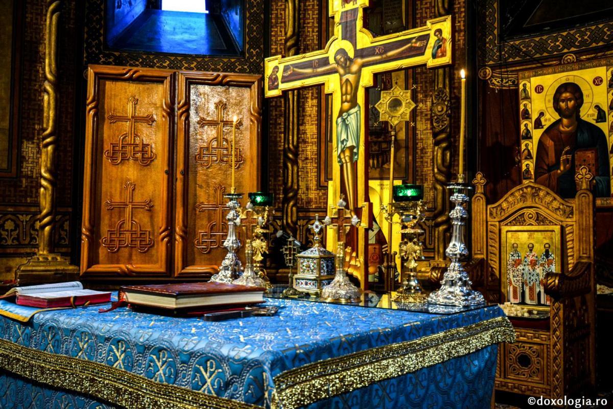 2. Cum arată o biserică - e-religie.ro